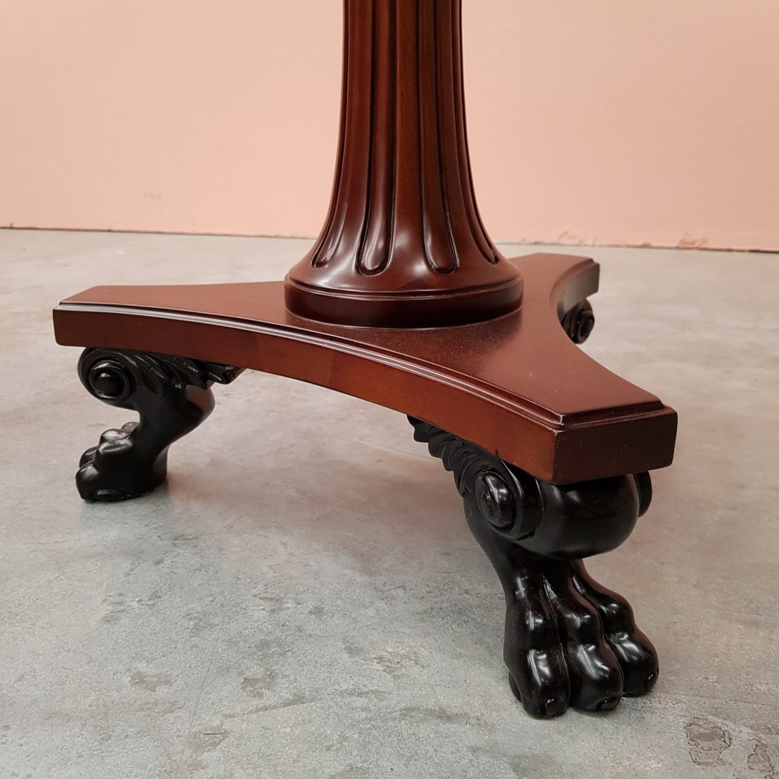 Classic Gueridon Table Round - small side table Classic Chair s