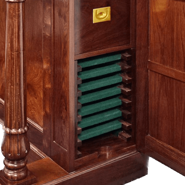 Products - Classic Chair