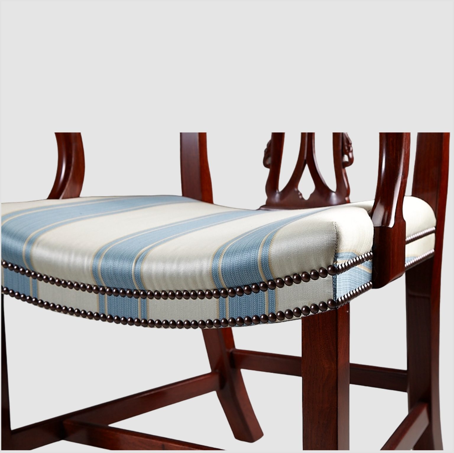 Classic chippendale elbow chair - Signature Range - Classic Chair