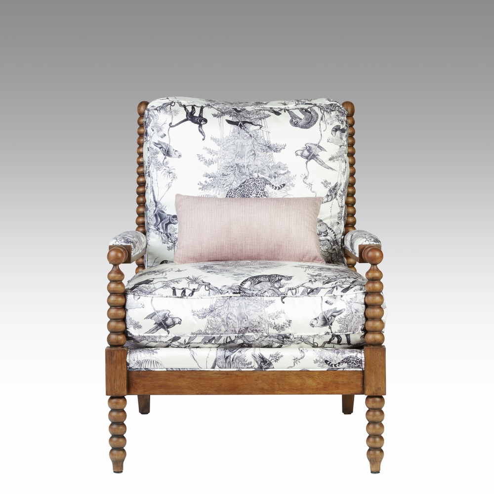 Wooden arm chair - Classic Chair