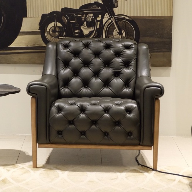 Easy chair - Classic Chair