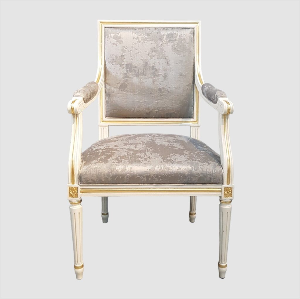 Arm chair - Classic Chair