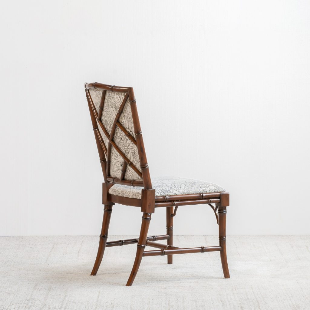 Products - Classic Chair